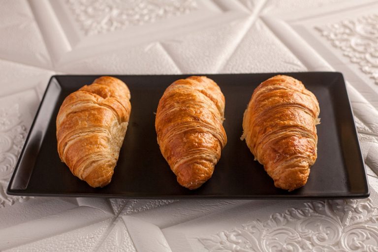 Bakeshop Classics – Handcrafted & Delivered Fresh